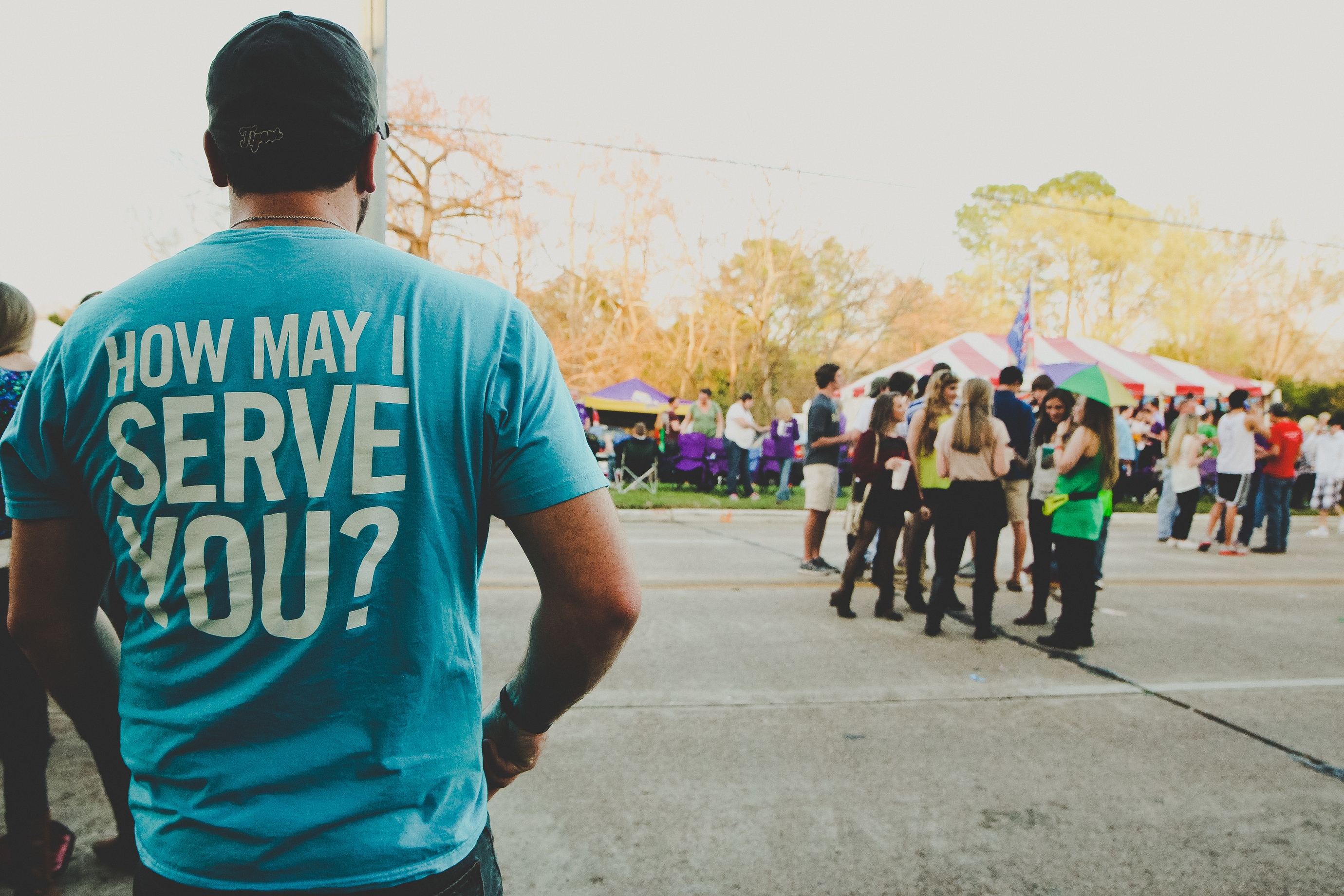 Renovaré | Service: A Practical Guide - Adele Calhoun